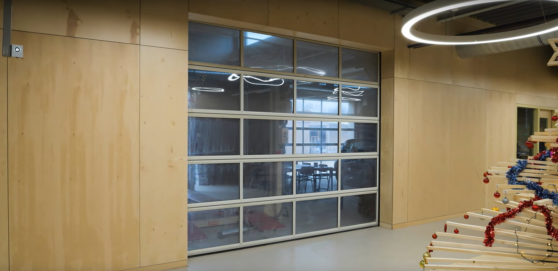 Rolflex Nederland B.V. | Campus Eemsdelta met 3 Rolflex deuren ...