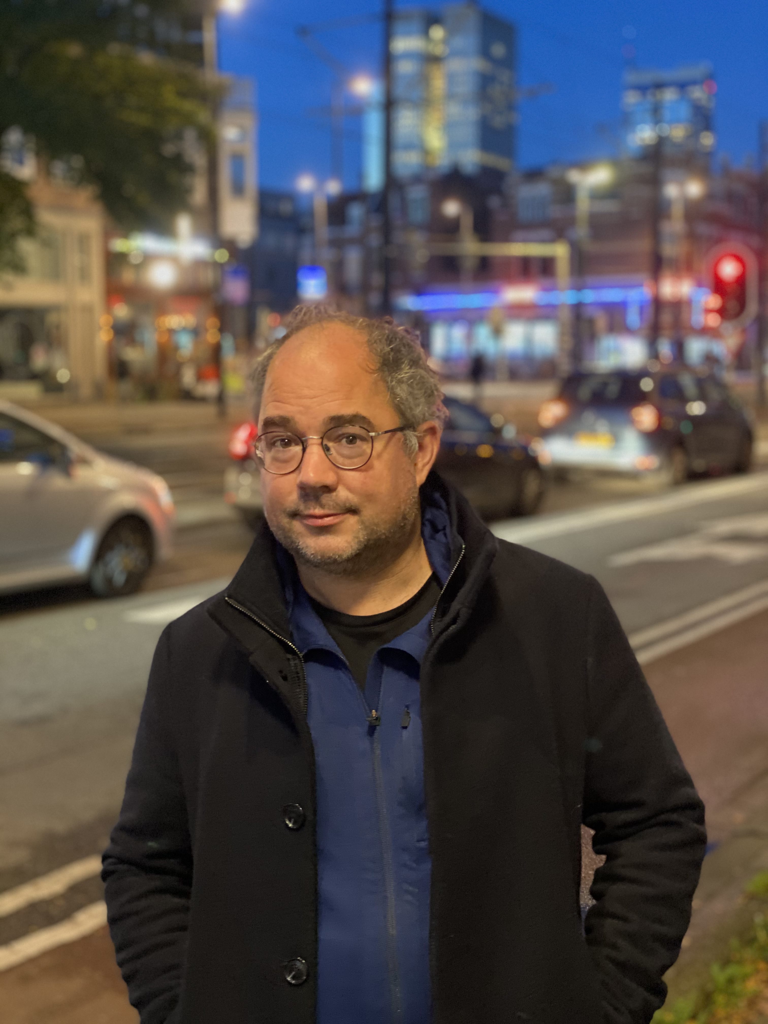 Schrijver Arjen van Veelen: Rotterdam is in de greep van het vierkante ...