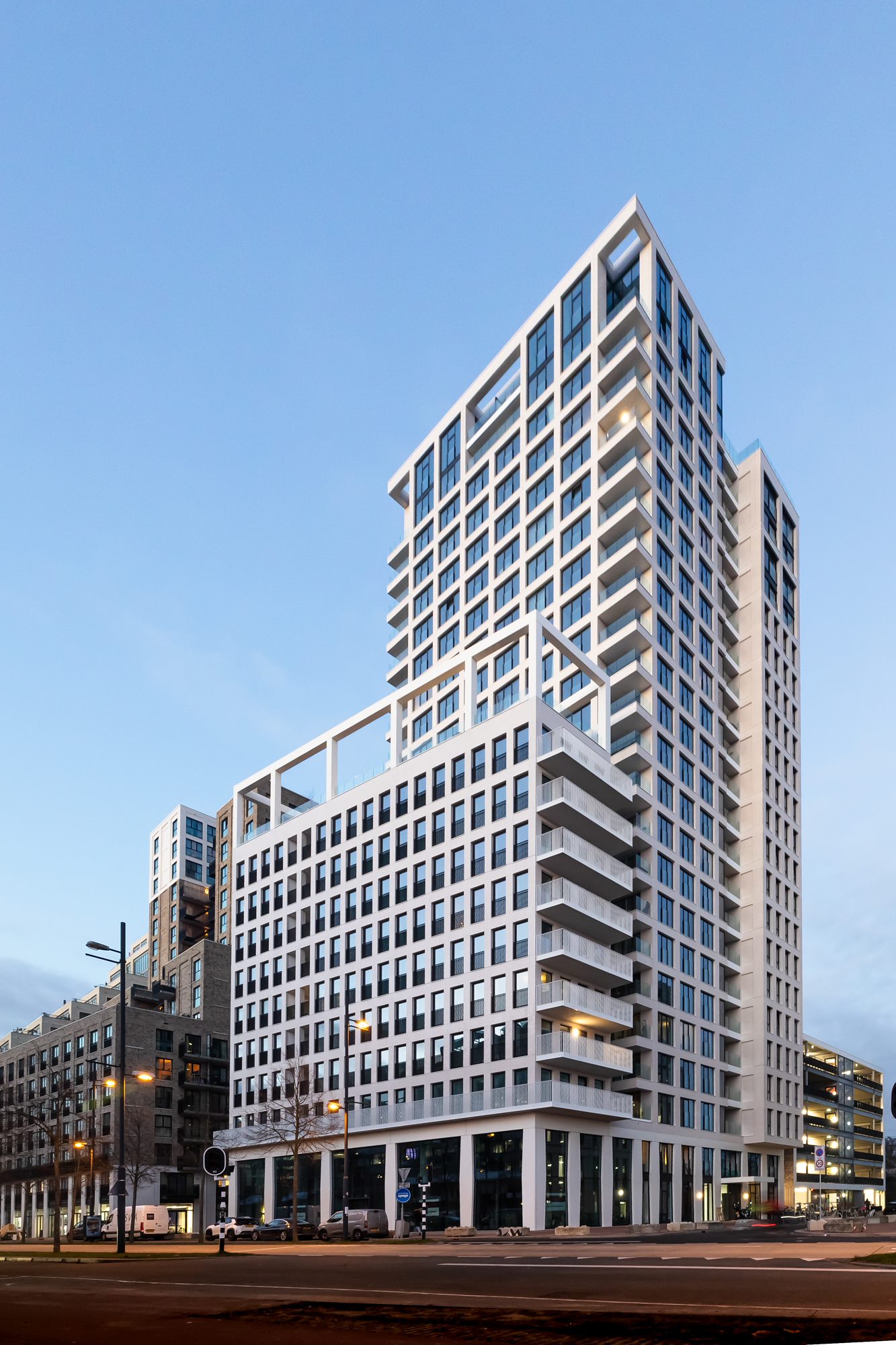 Woontoren van Binst Architects op Strijp-S opgeleverd - architectenweb.nl
