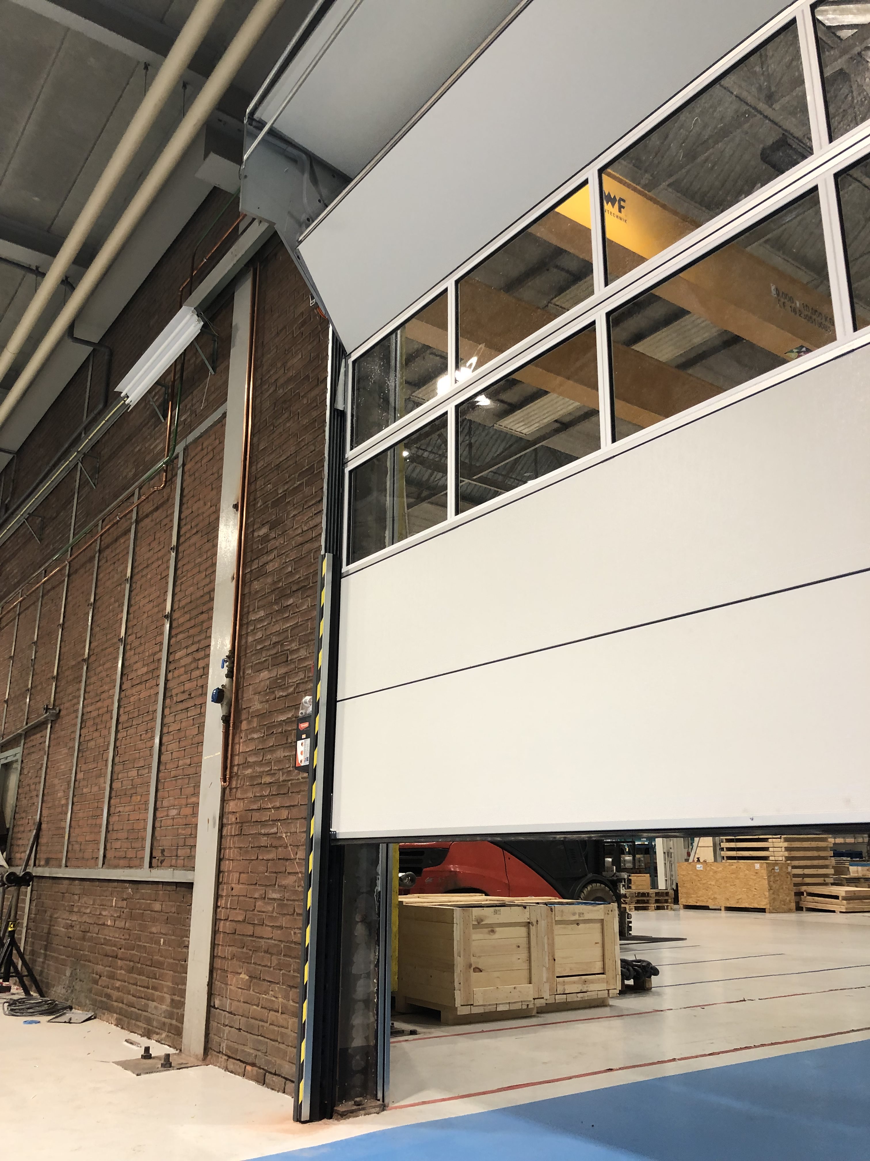 Rolflex Nederland B.V. | Brandwerende roldeur Combo - architectenweb.nl