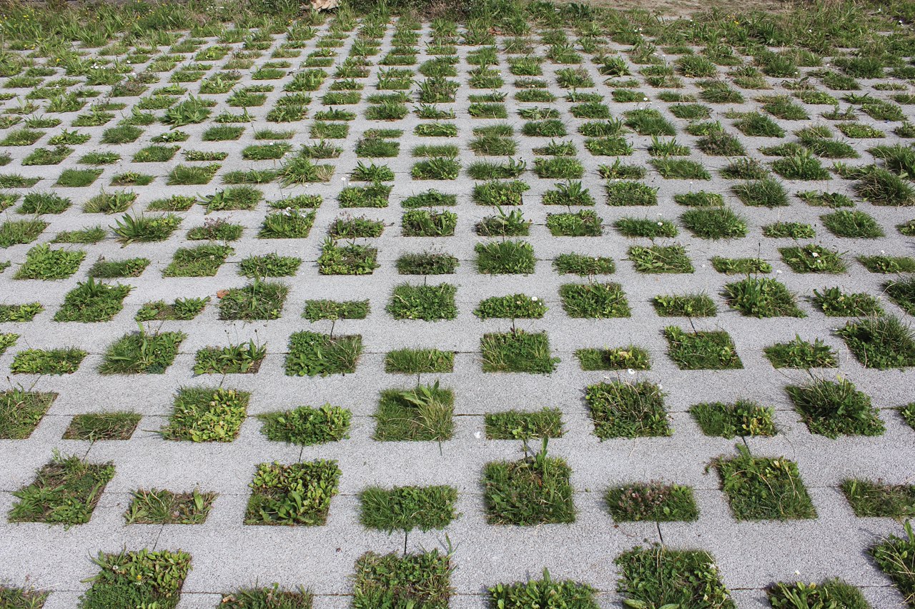 Struyk Verwo Infra | Square & Square Cross groenbestrating ...