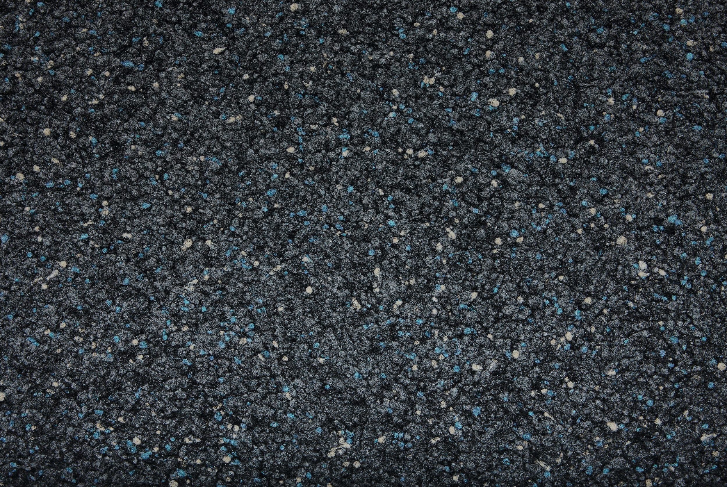 Fabromont | Kugelgarn Resista® and Resista COLORpunkt® - architectenweb.nl