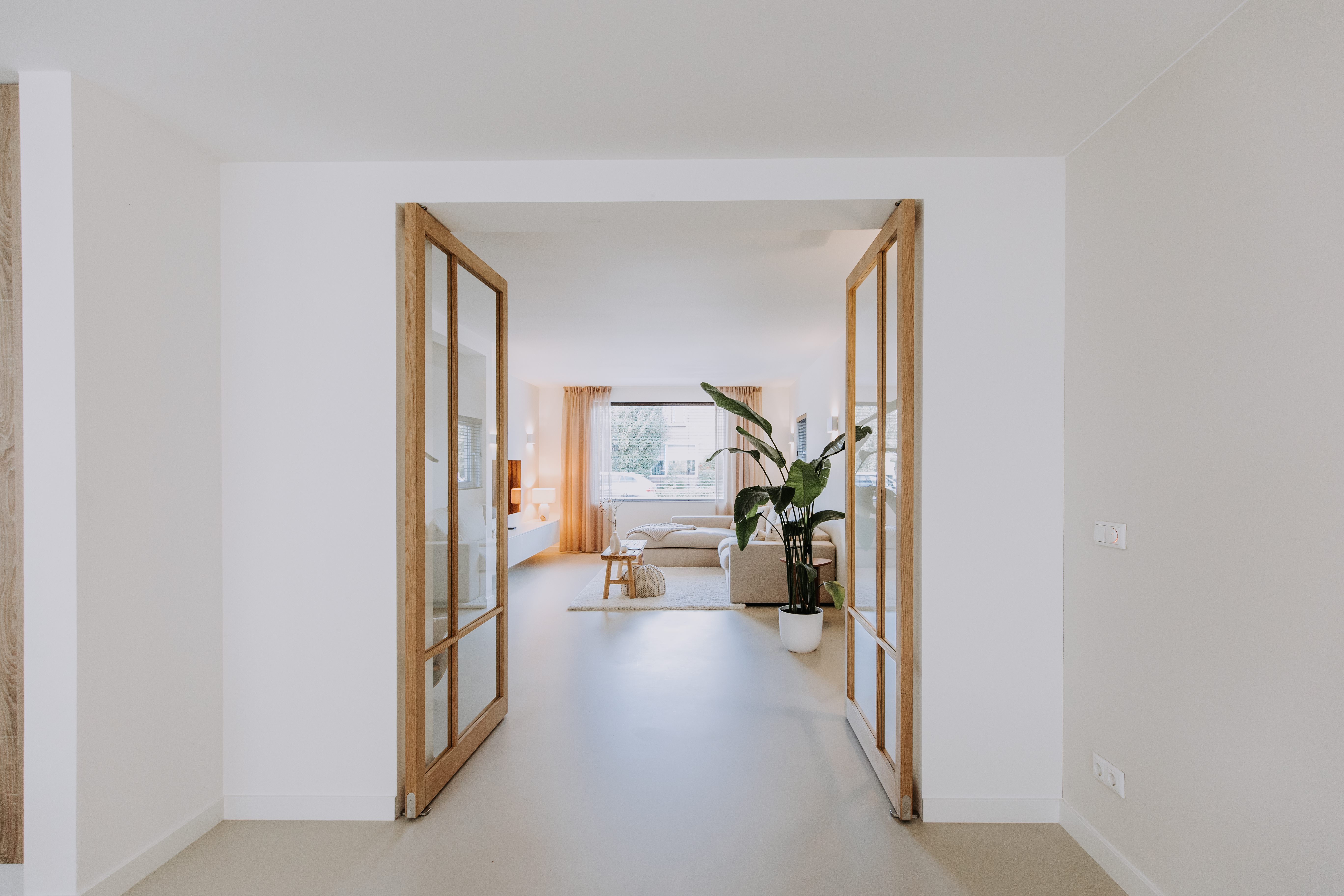 Indu Doors® | Exclusieve eiken taatsdeuren op maat - architectenweb.nl