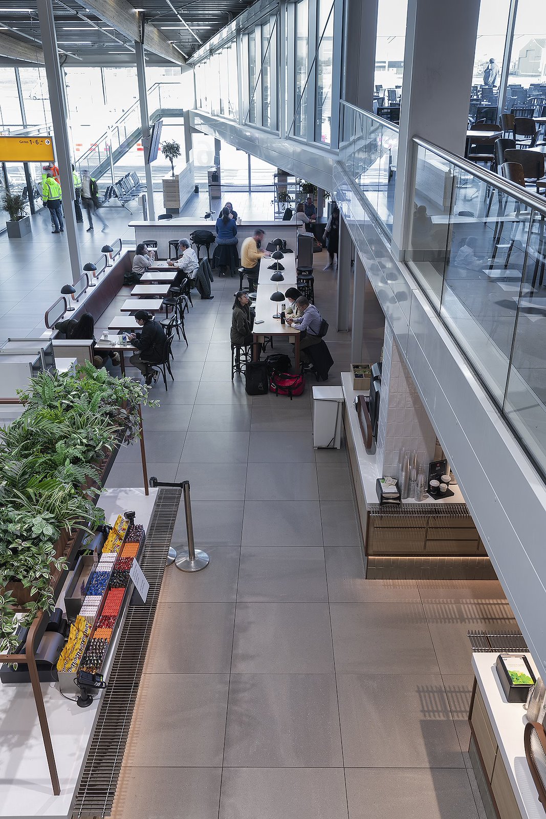 Mosa. | Renovatie van de Rotterdam Airport Terminal - architectenweb.nl