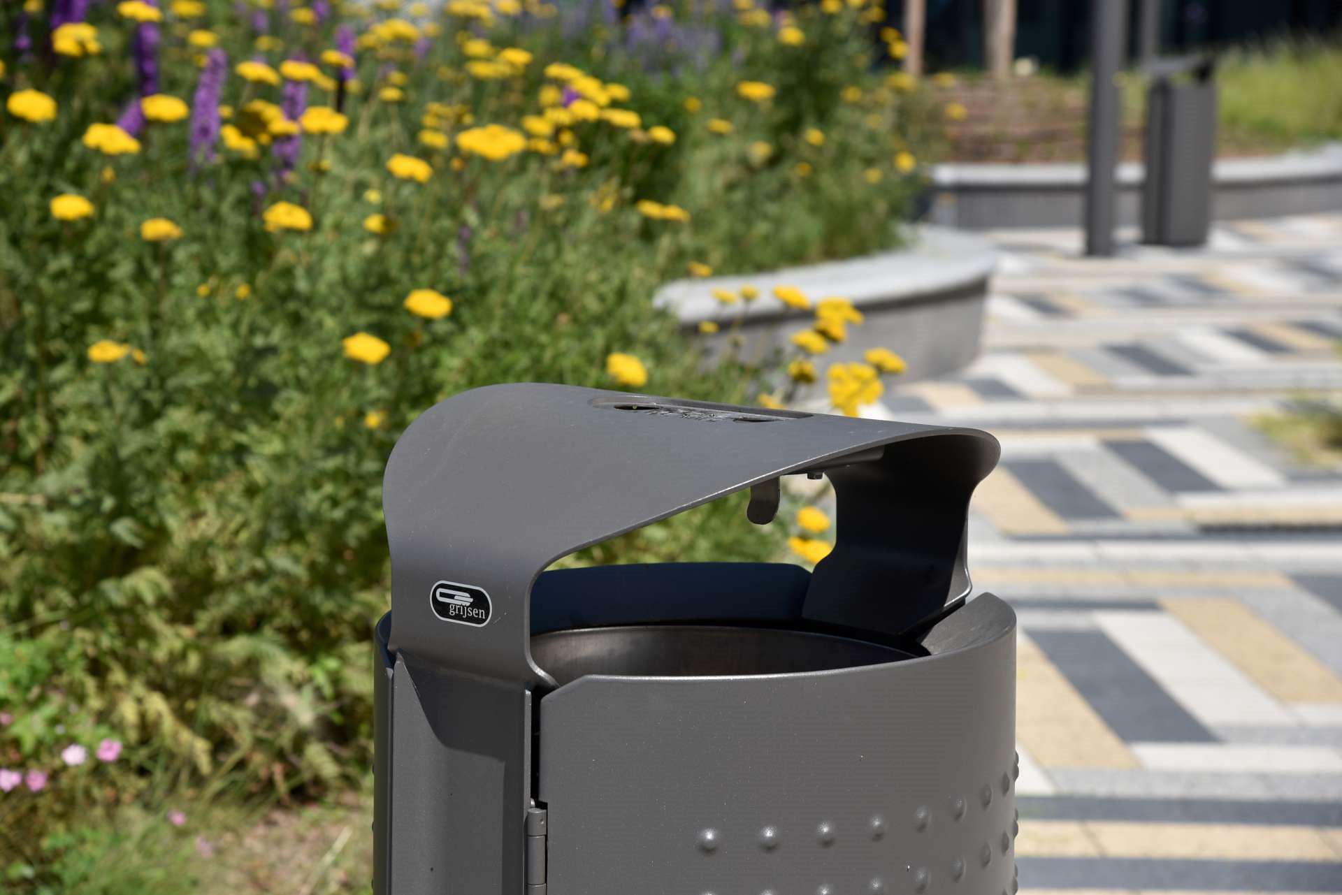 Grijsen Park & Straatdesign | Afvalbakken Serie Constructo II (70 tot ...