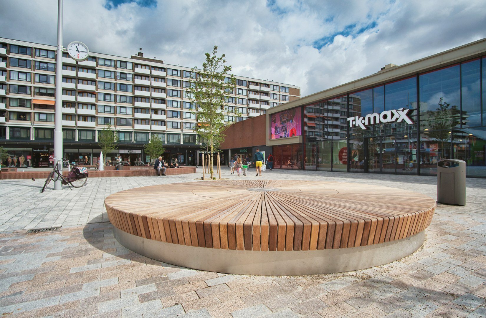 Grijsen Park & Straatdesign | Een vernieuwd Osdorpplein in stadsdeel ...