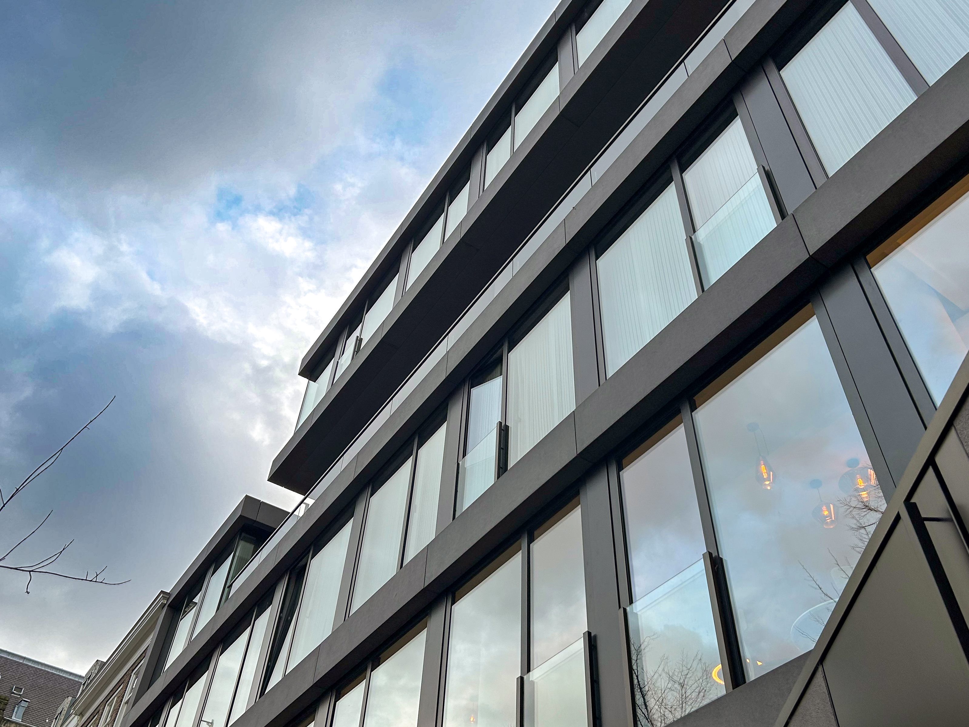 Plastica Groep | Rieder fibreC voor Buitenhof Den Haag - architectenweb.nl