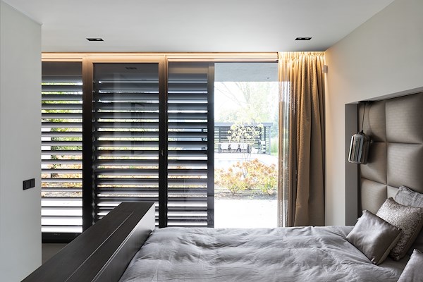 Livium Creative Louvres | Livium louvredaken, panelen en shutters ...