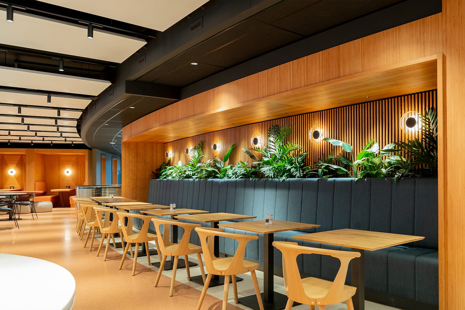 Renovatie Oval Tower in Amsterdam gericht op nieuwe identiteit ...