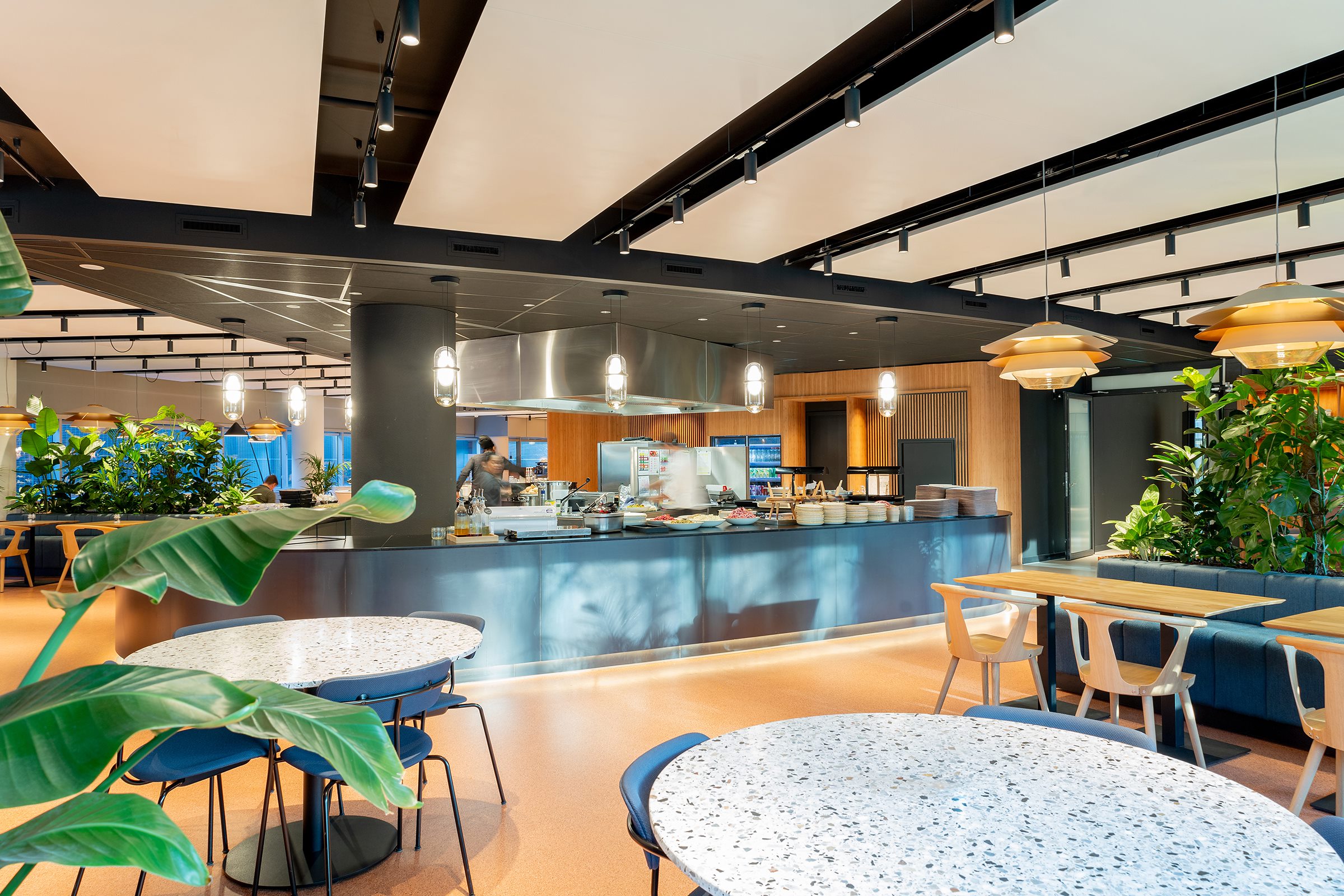 Renovatie Oval Tower in Amsterdam gericht op nieuwe identiteit ...