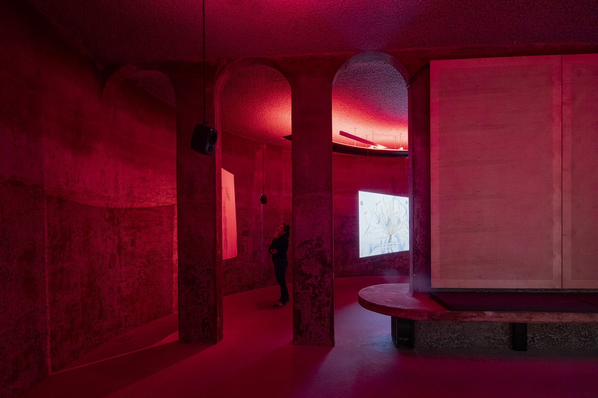 Kunstcentrum ondergebracht in pomphuis en bassin bij Delftse watertoren ...