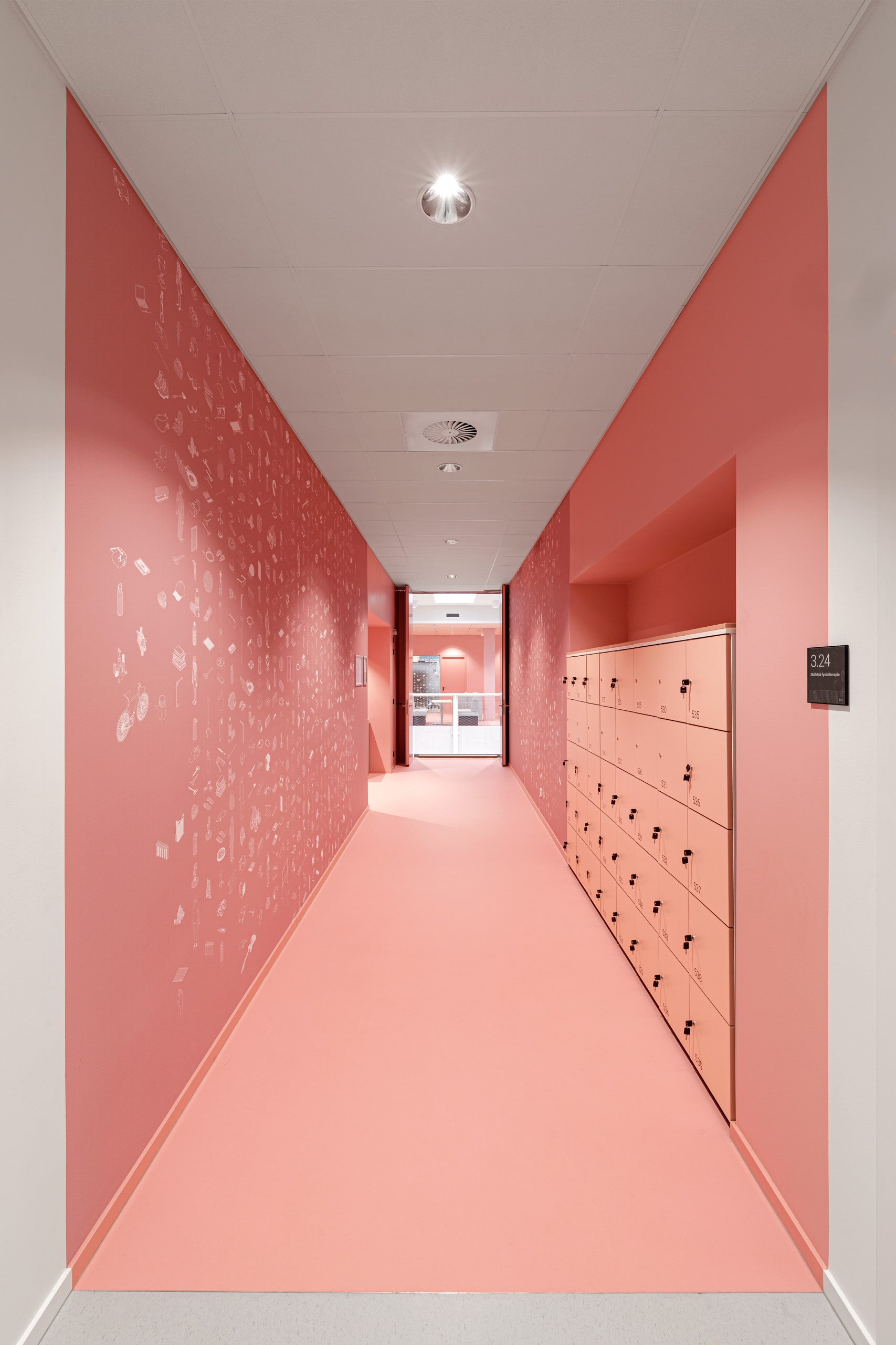 Silo | Wayfinding, signage en branding voor Fontys Campus ...