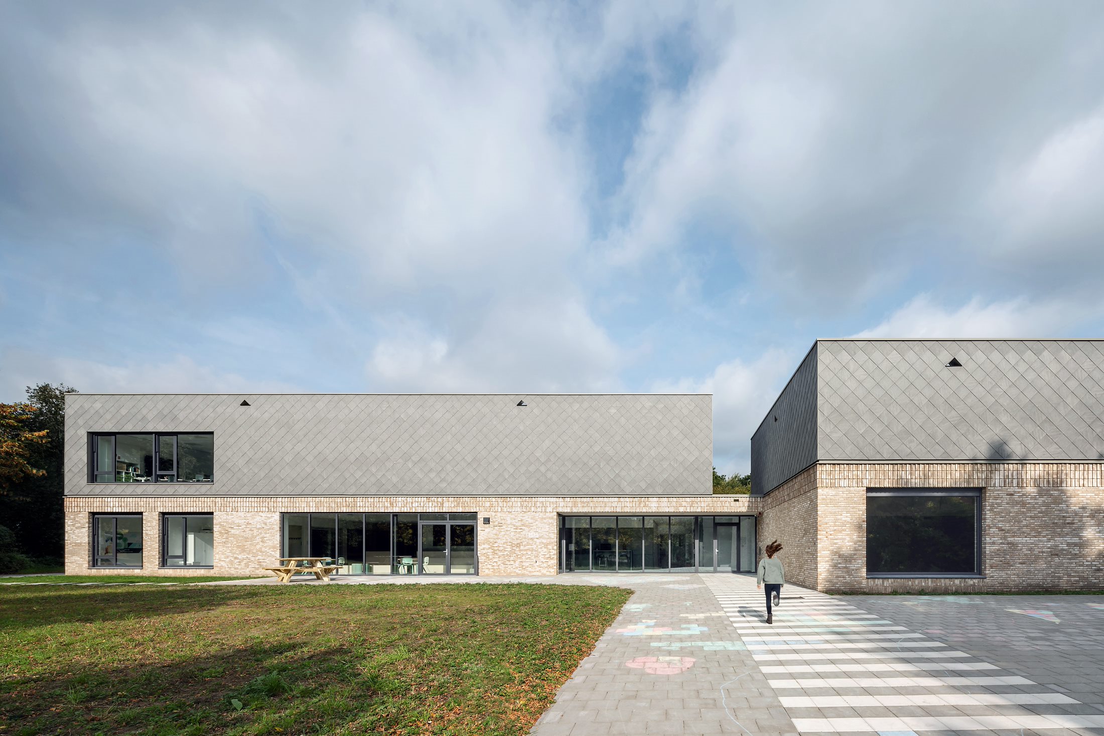 Ruimtelijk en helder IKC door studio Nuy van Noort - architectenweb.nl