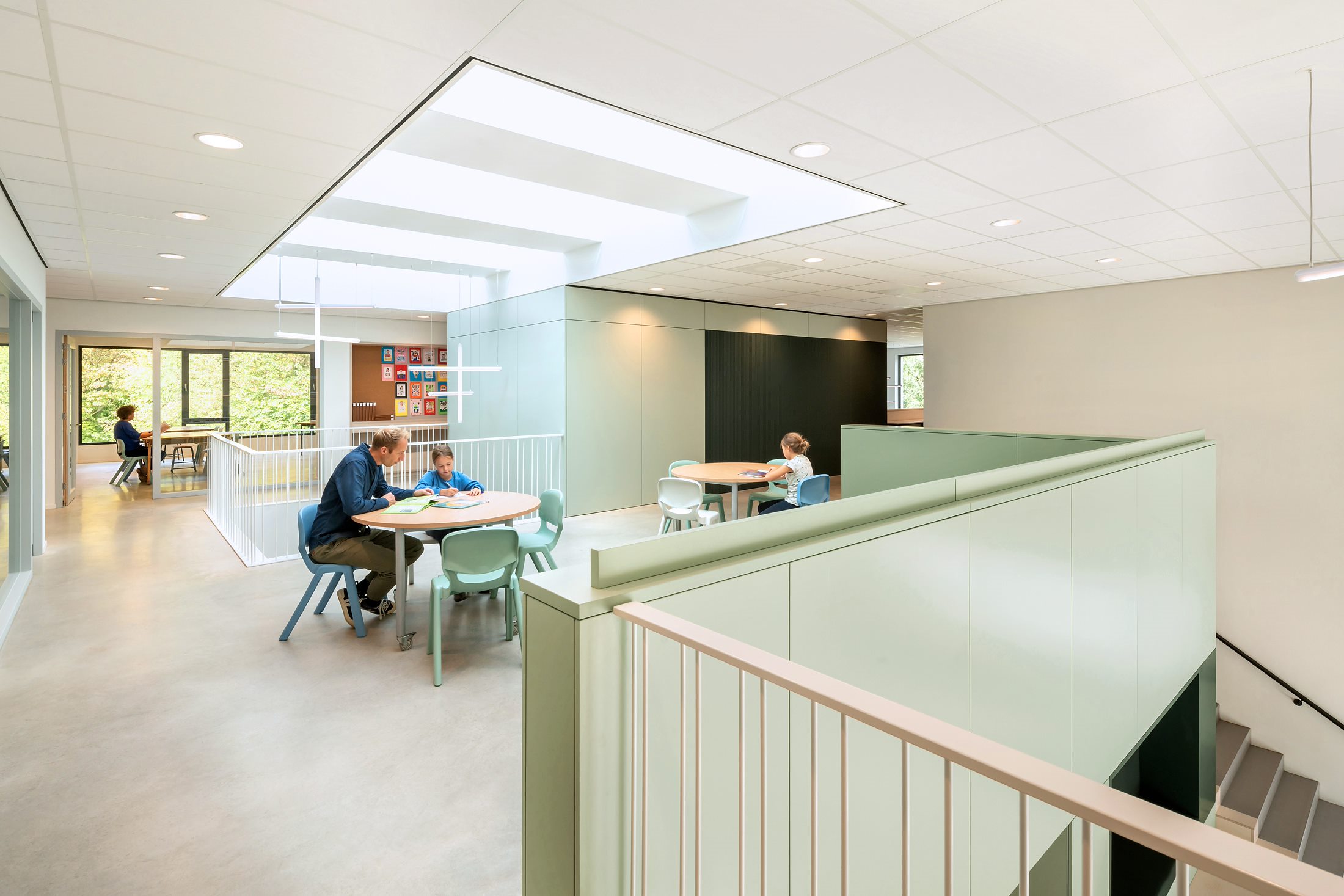 Ruimtelijk en helder IKC door studio Nuy van Noort - architectenweb.nl