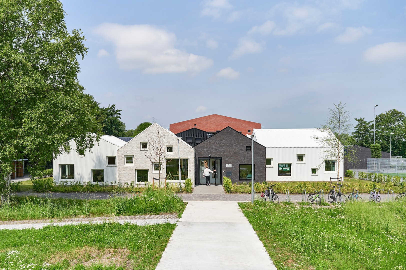 Basisschool in Groningse Engelbert ontworpen als 'dorp voor kinderen ...