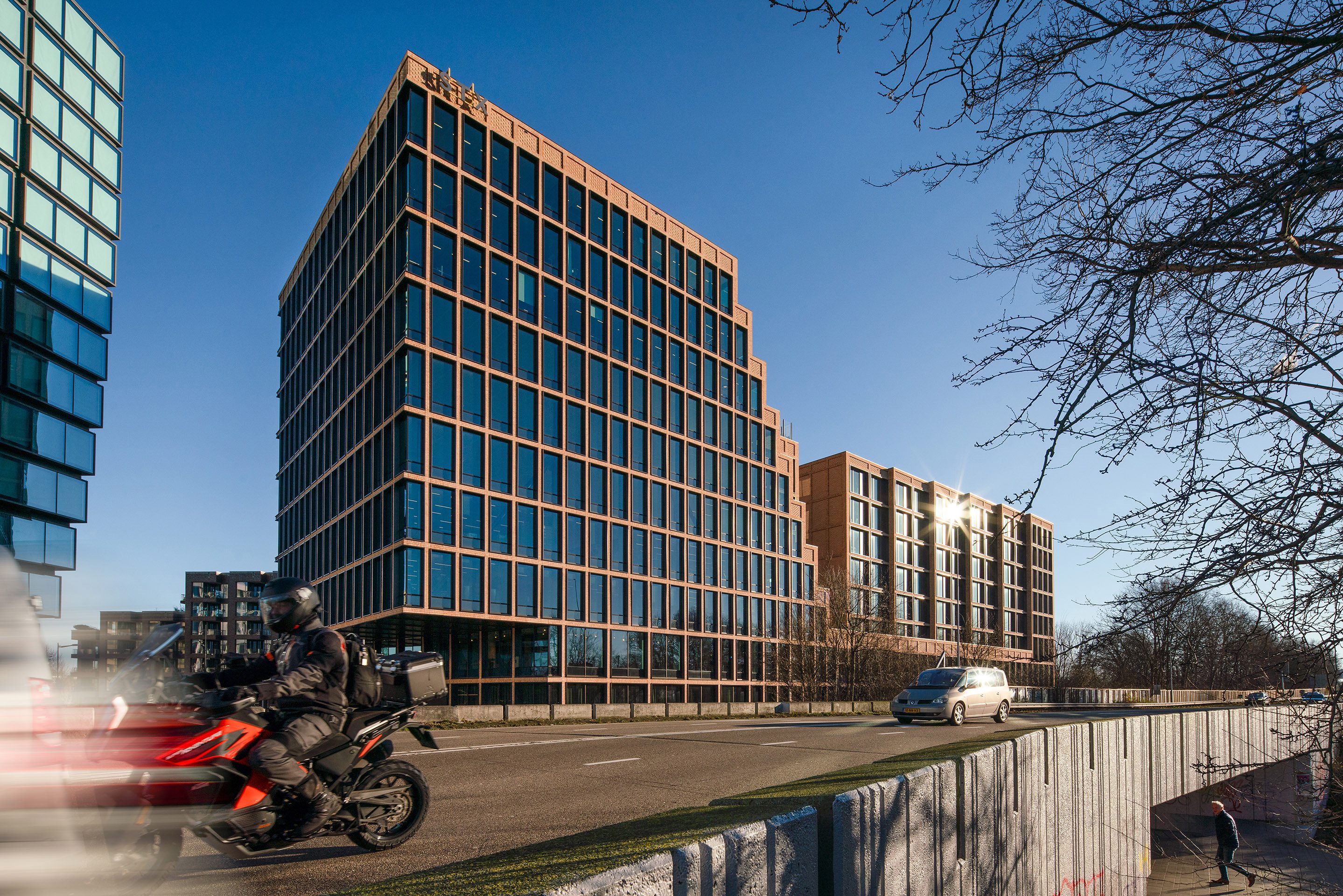 Team V Architectuur | Crossover Amsterdam - architectenweb.nl