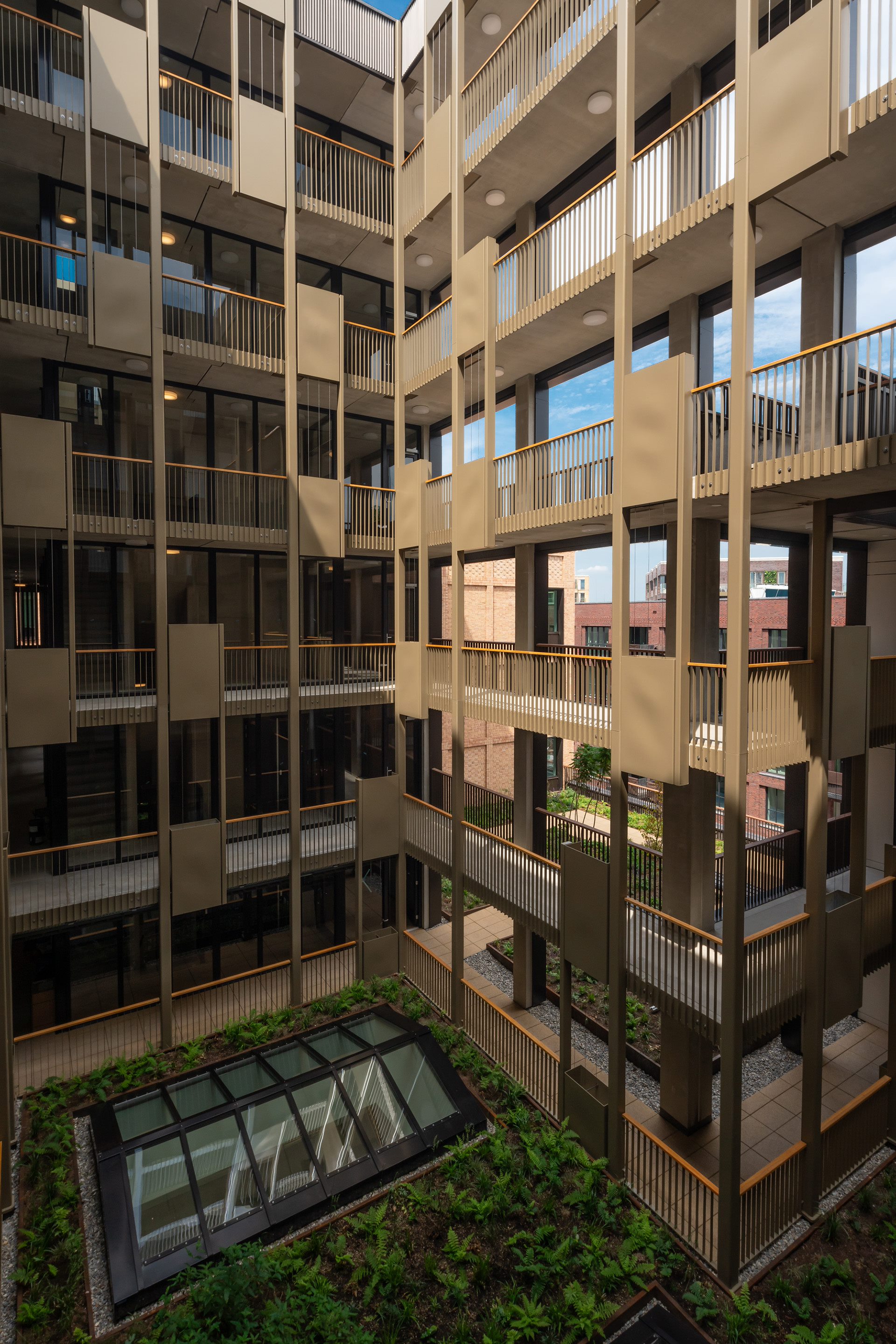 Team V Architectuur | Crossover Amsterdam - architectenweb.nl