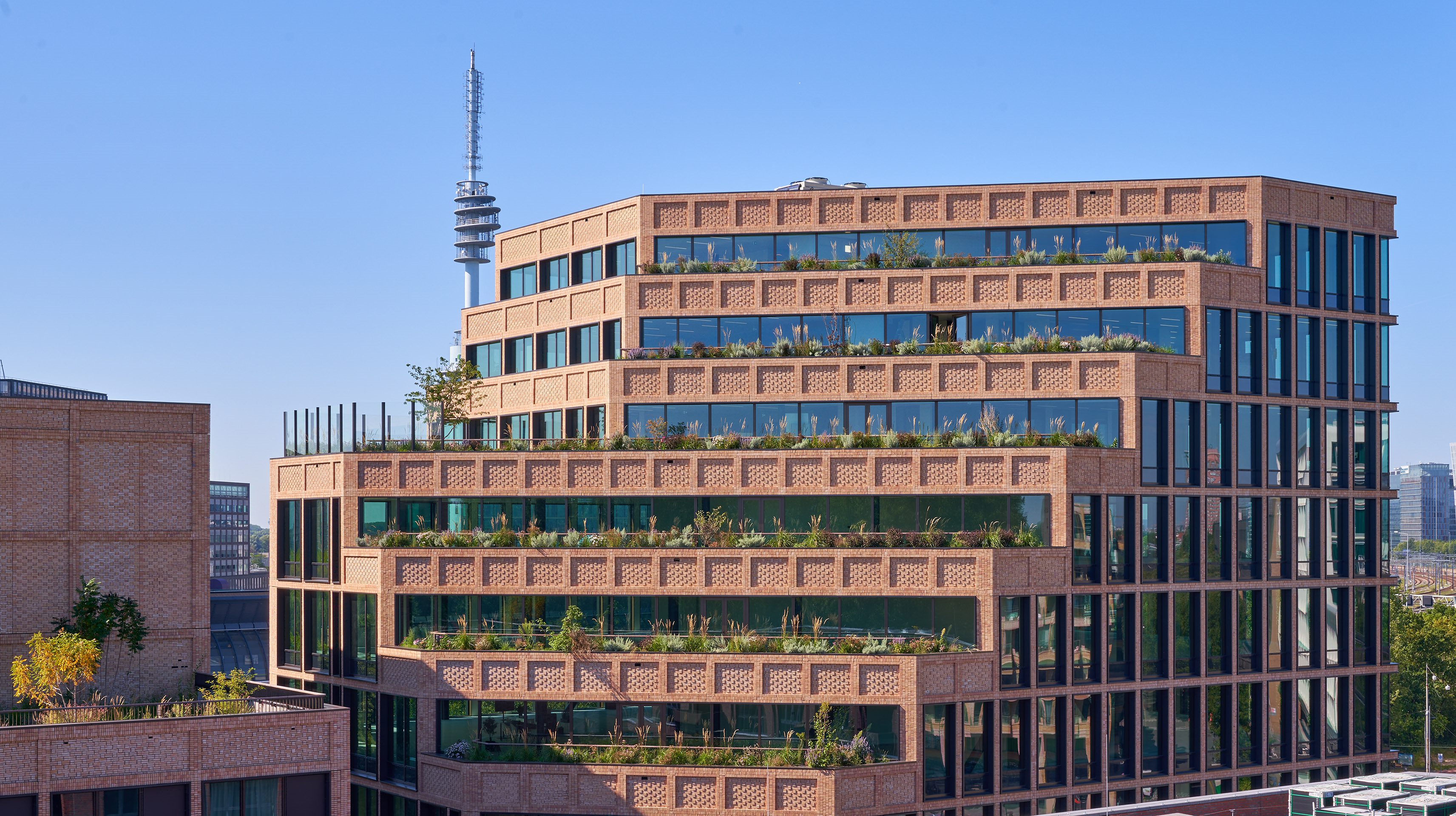 Team V Architectuur | Crossover Amsterdam - architectenweb.nl