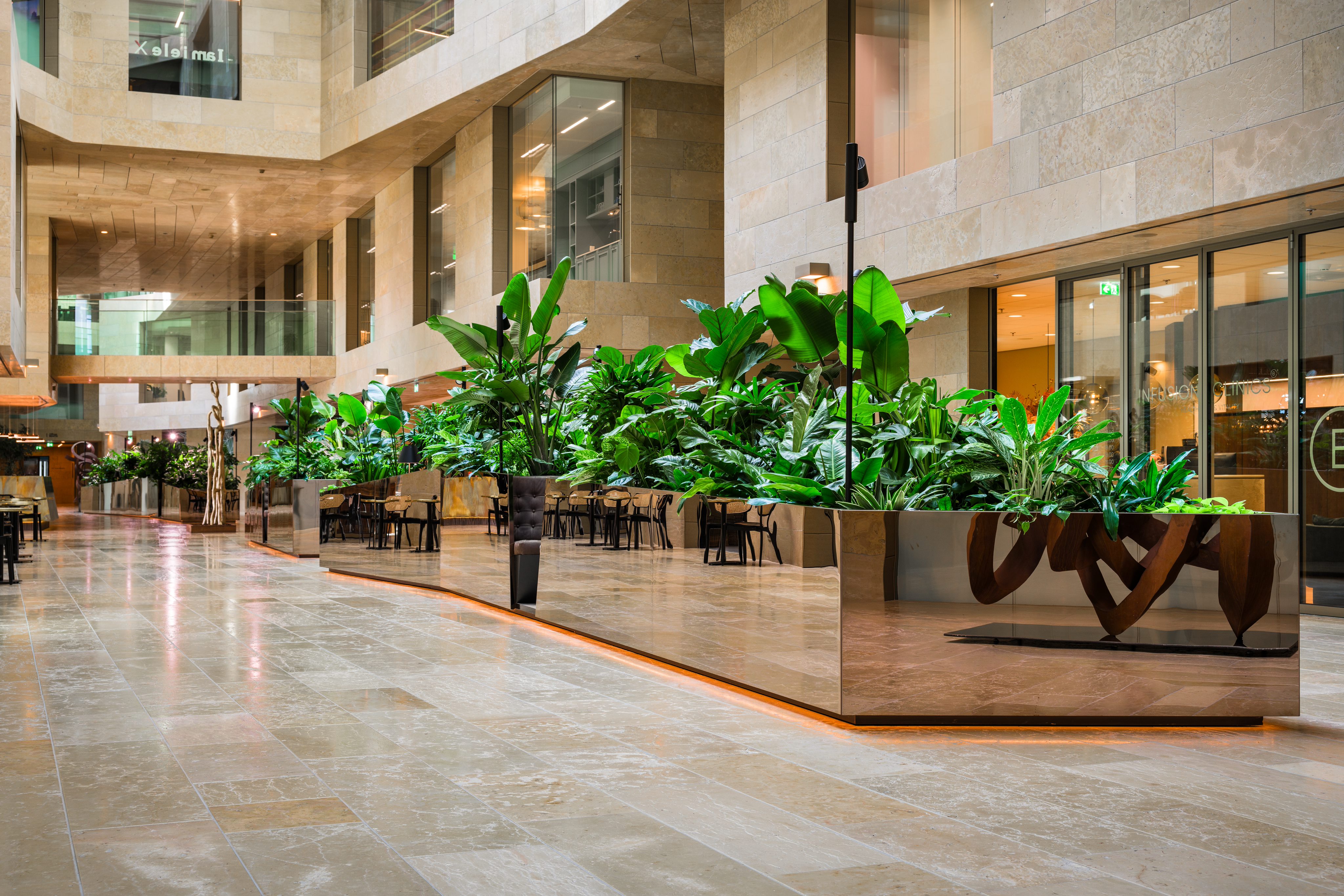 Een sculpturaal object voor het atrium van Valley - architectenweb.nl
