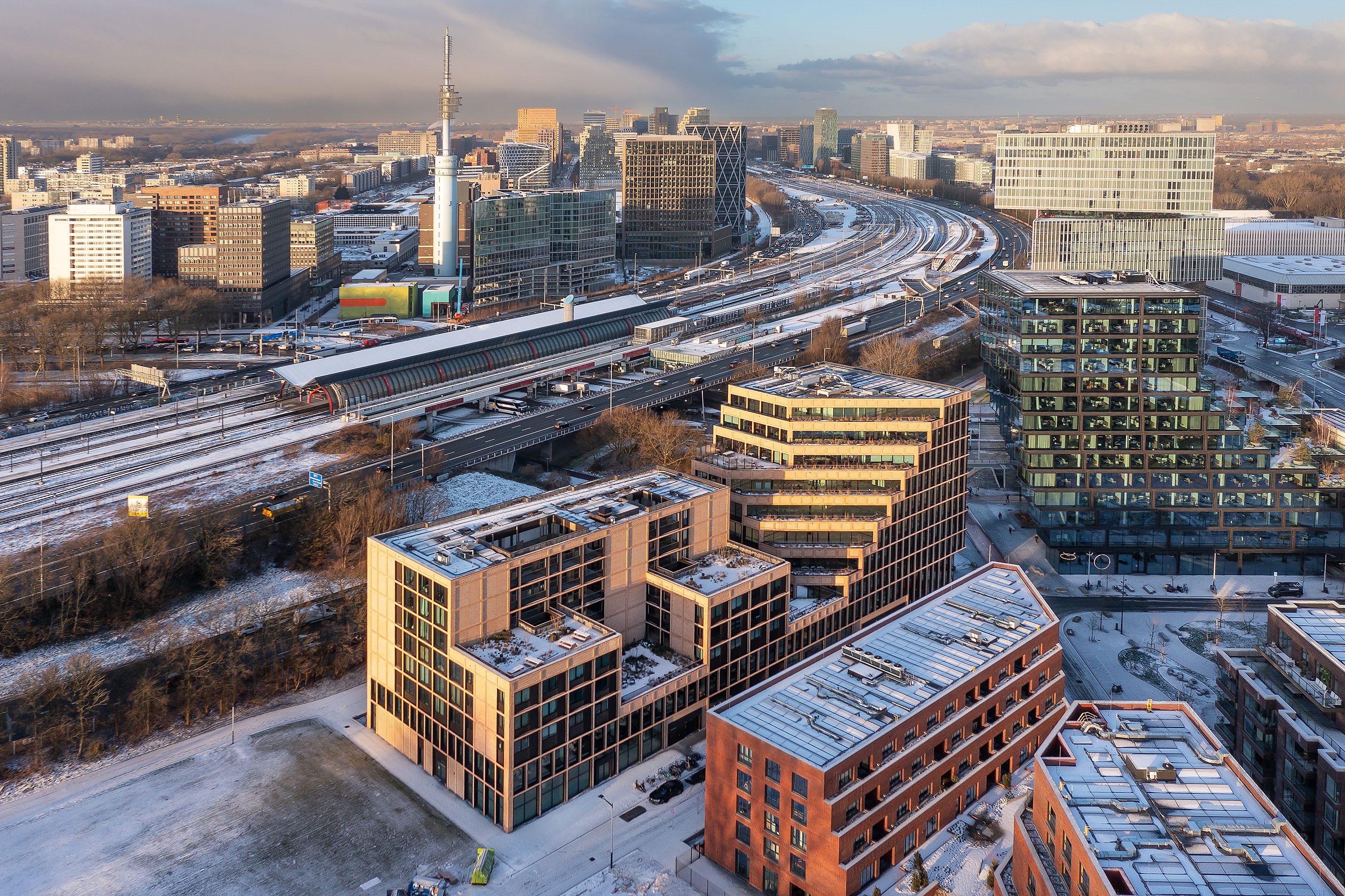 Team V Architectuur | Crossover Amsterdam - architectenweb.nl