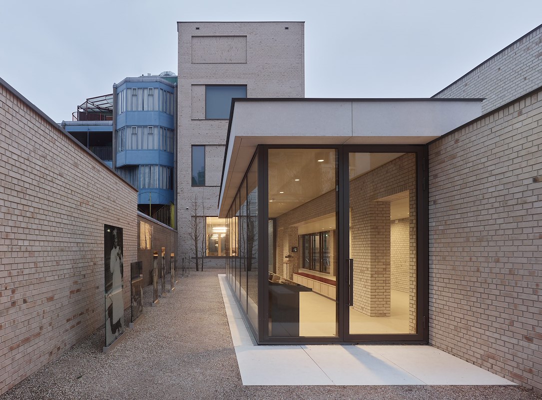 Gouden A.A.P. 2025 voor Nationaal Holocaustmuseum en Station Wildeman ...